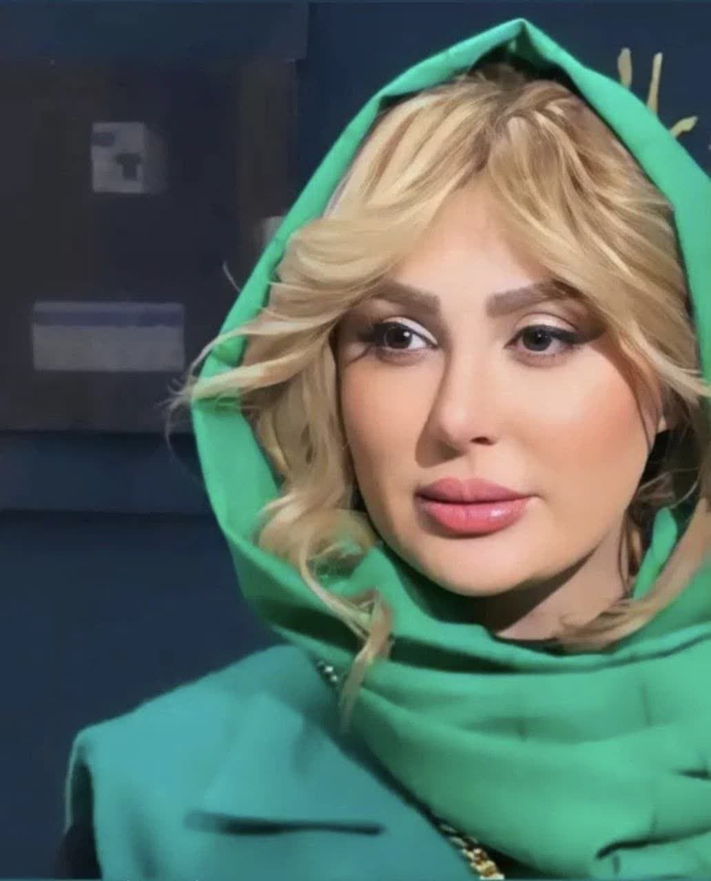 شباهت جالب دختر نیوشا ضیغمی به چهره قبل از عمل زیبایی مادرش عکس جدید