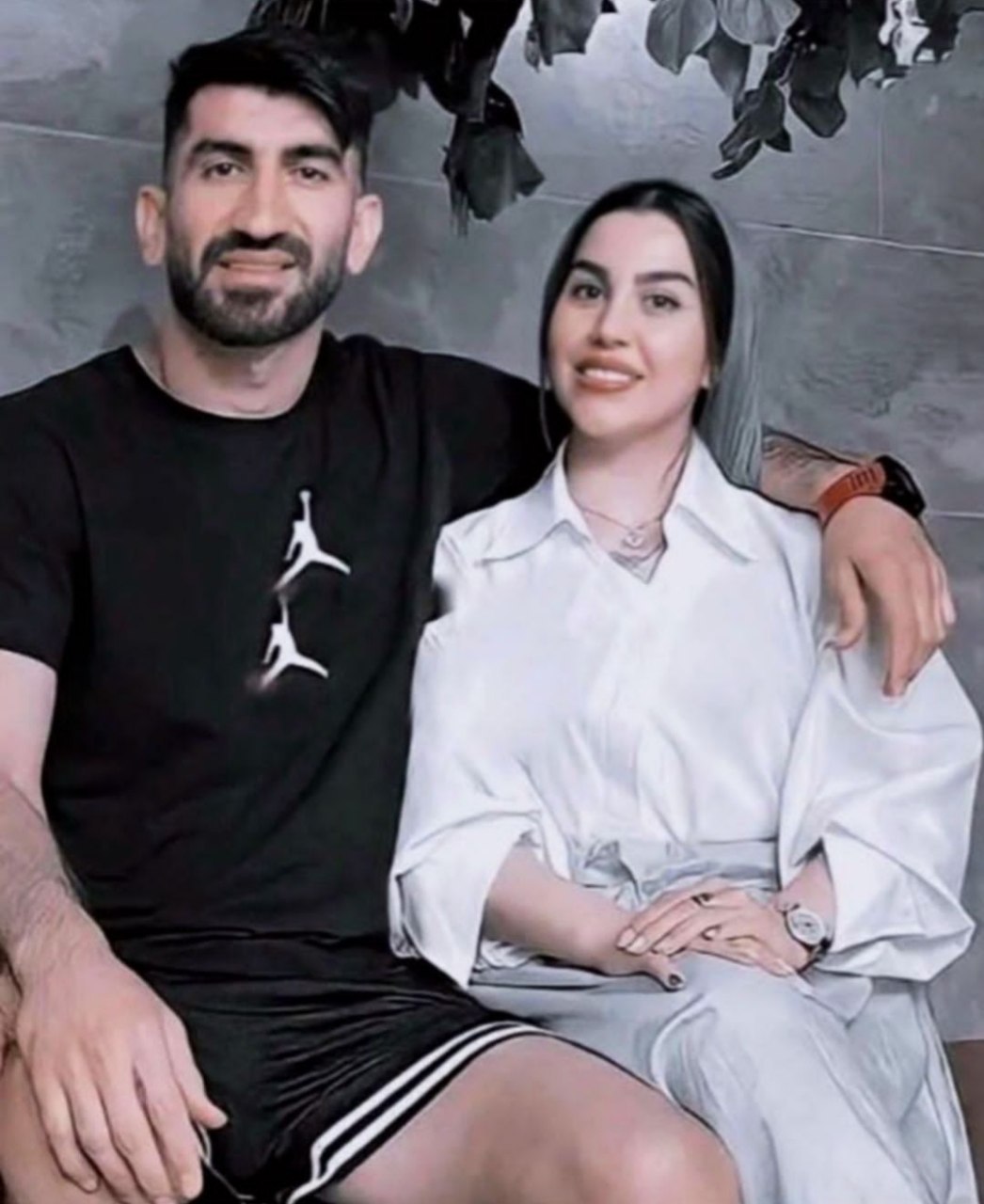 لو رفتن خونه و زندگی علیرضا بیرانوند در عکس جدید دونفره با همسرش خونه